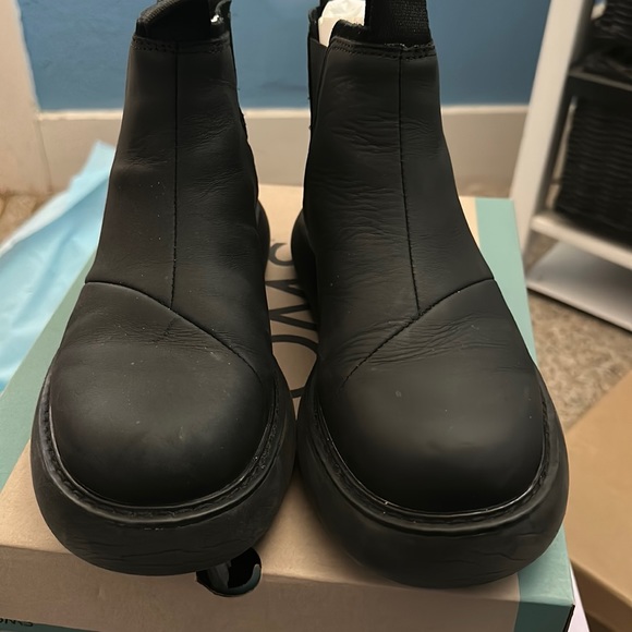 Toms | Shoes | Toms Alpargata Mallow Chelsea Boot | Poshmark